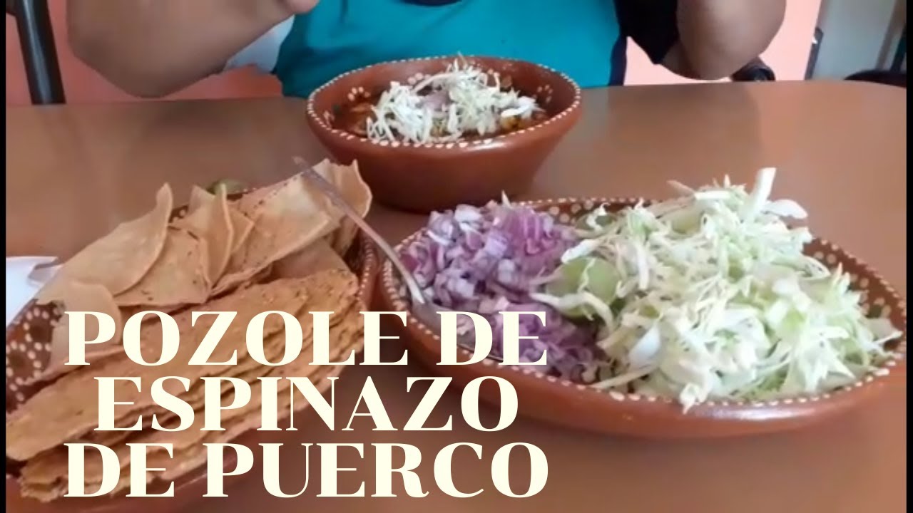 Receta: Pozole de espinazo de puerco - YouTube