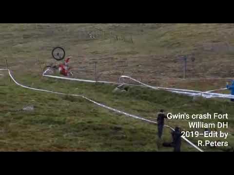 Aaron Gwin crash Fort William DH race 2019 - YouTube