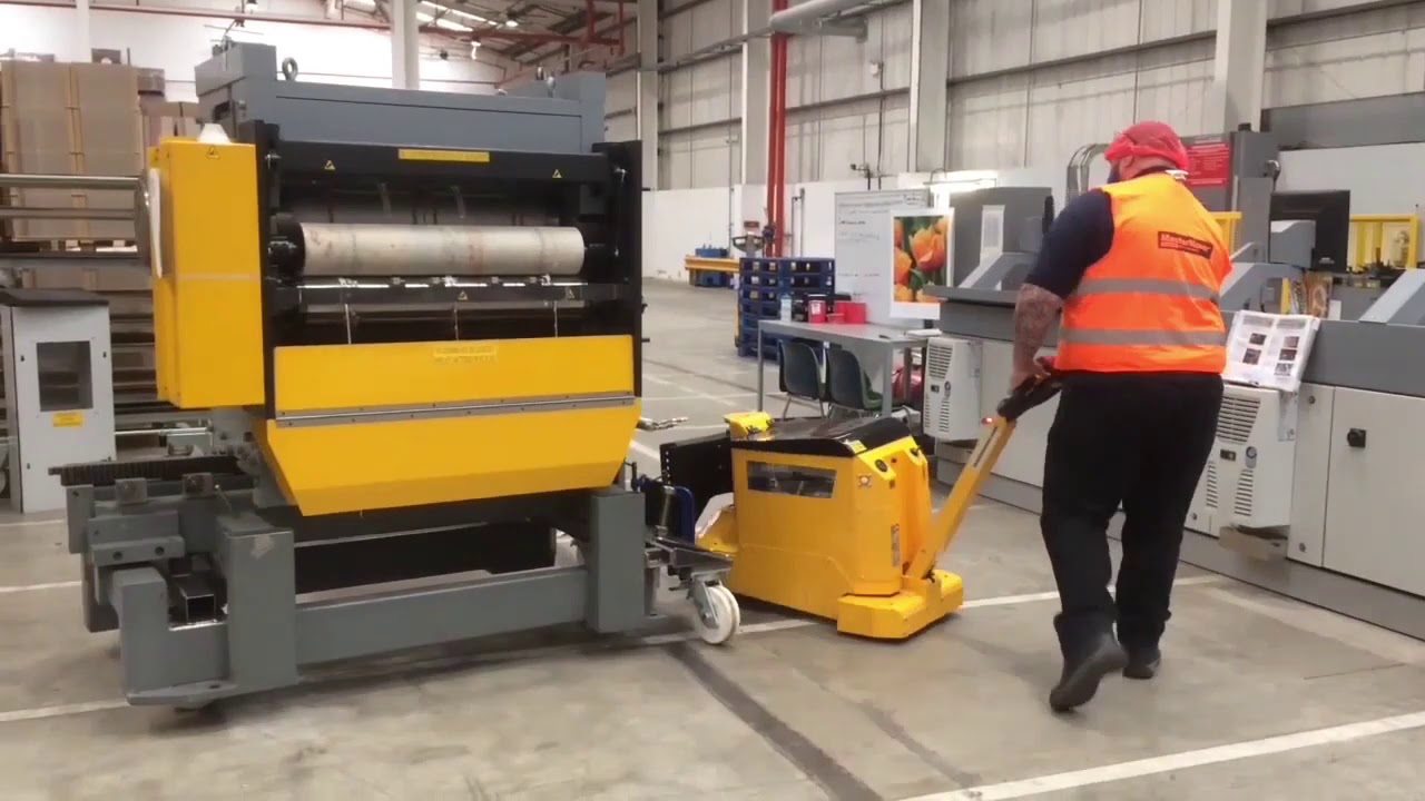 Lean Manufacturing - 4Lean - Pedestrian Tow Trucks - YouTube