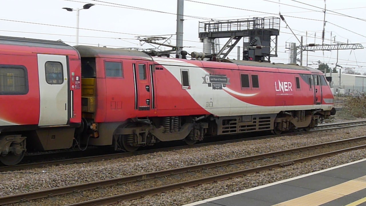 91130 at PETERBOROUGH, 8th January 2020 - YouTube