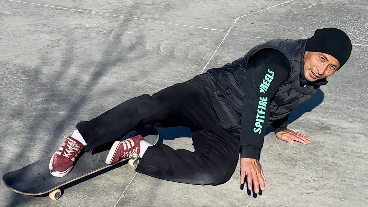 Skating With Friends... Really Good At Skating Friends. - YouTube