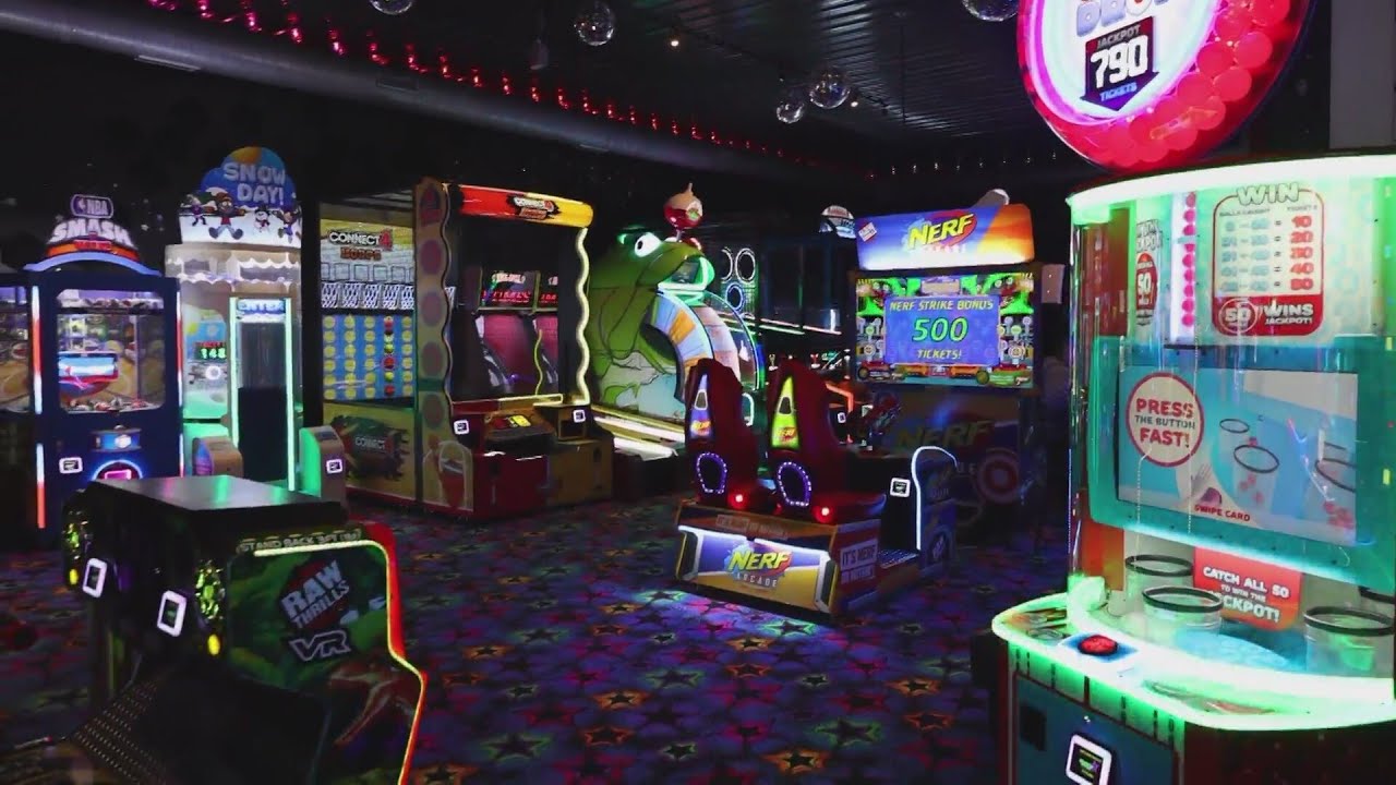 Turn into the Ultimate Gamer at GameStar Arcade - YouTube