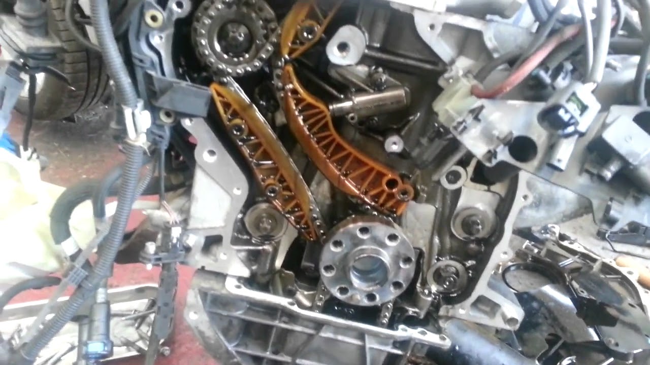 BMW X1 X3 X5 520d 320d 120d Schimbare Distributie N47 motor - YouTube