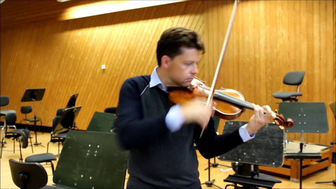 Julian Rachlin im 1. SINFONIE- und 1. SONDERKONZERT - YouTube