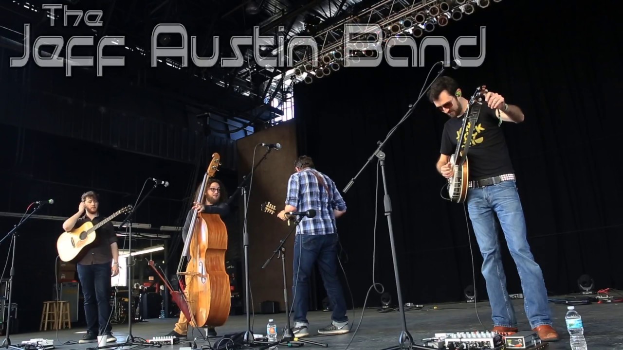Jeff Austin Band "Ragdoll" 3.18.17 Anastasia Music Festival - YouTube