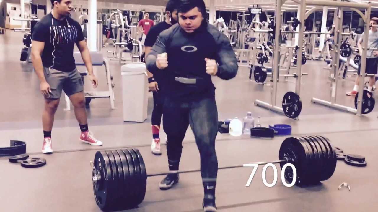 700 pounds RAW Deadlift at 19 years old - YouTube