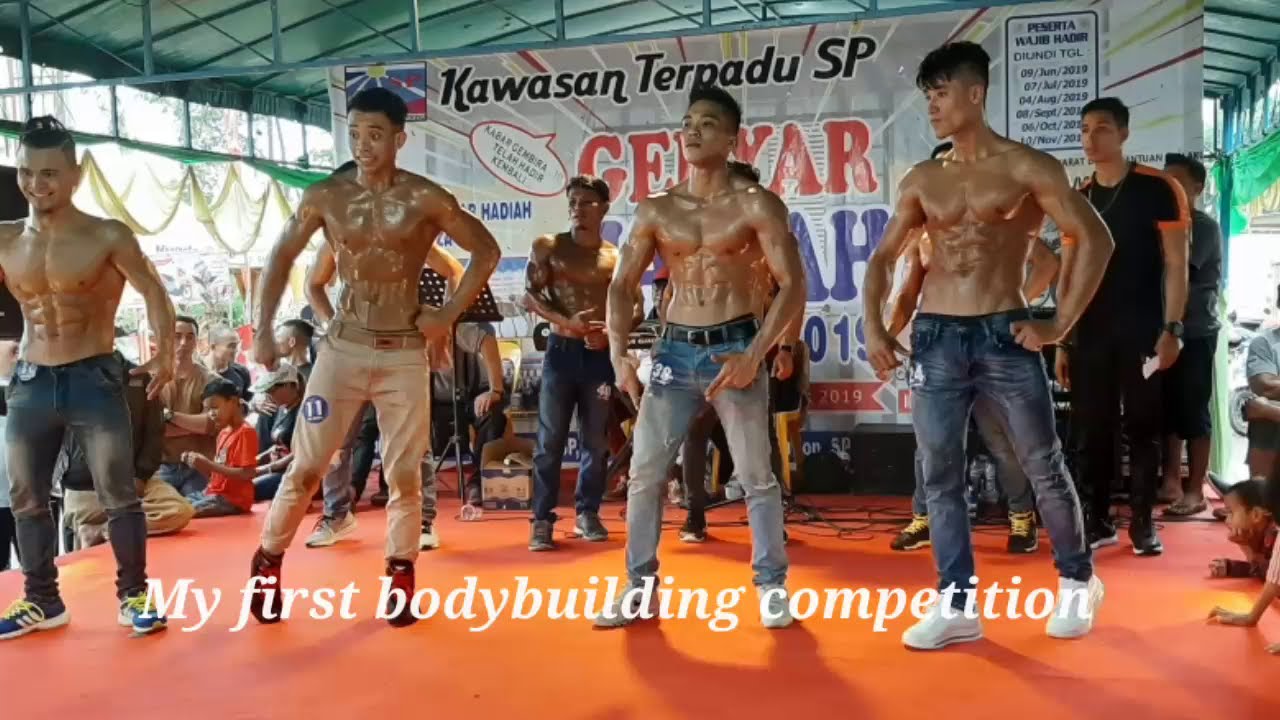 First Bodybuilding Competition اولین مسابقه ام - YouTube