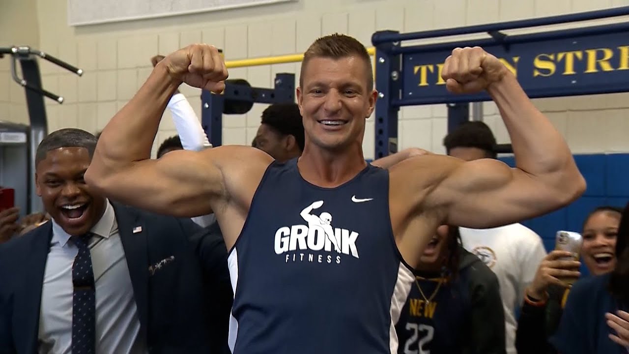 'Time to get jacked': Gronk helps upgrade weight room at Boston school ...