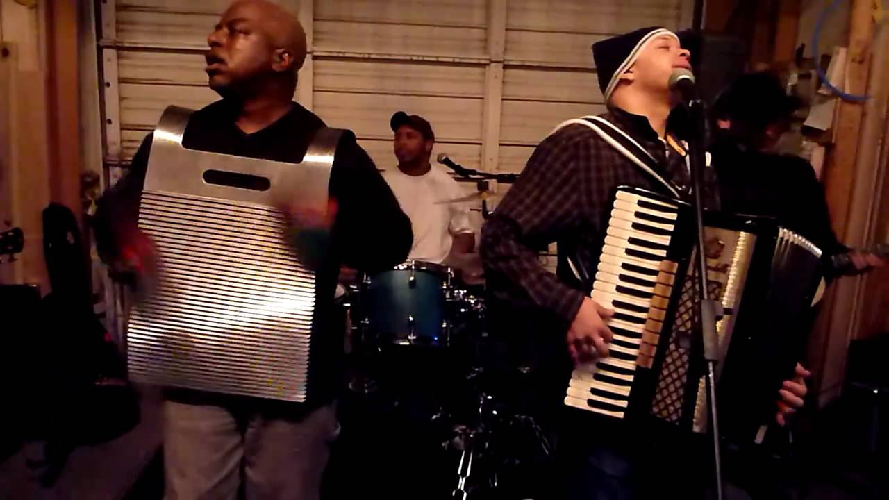 Andre Thierry & Zydeco Magic - Palo Alto, CA - Nov 20, 2010 - YouTube