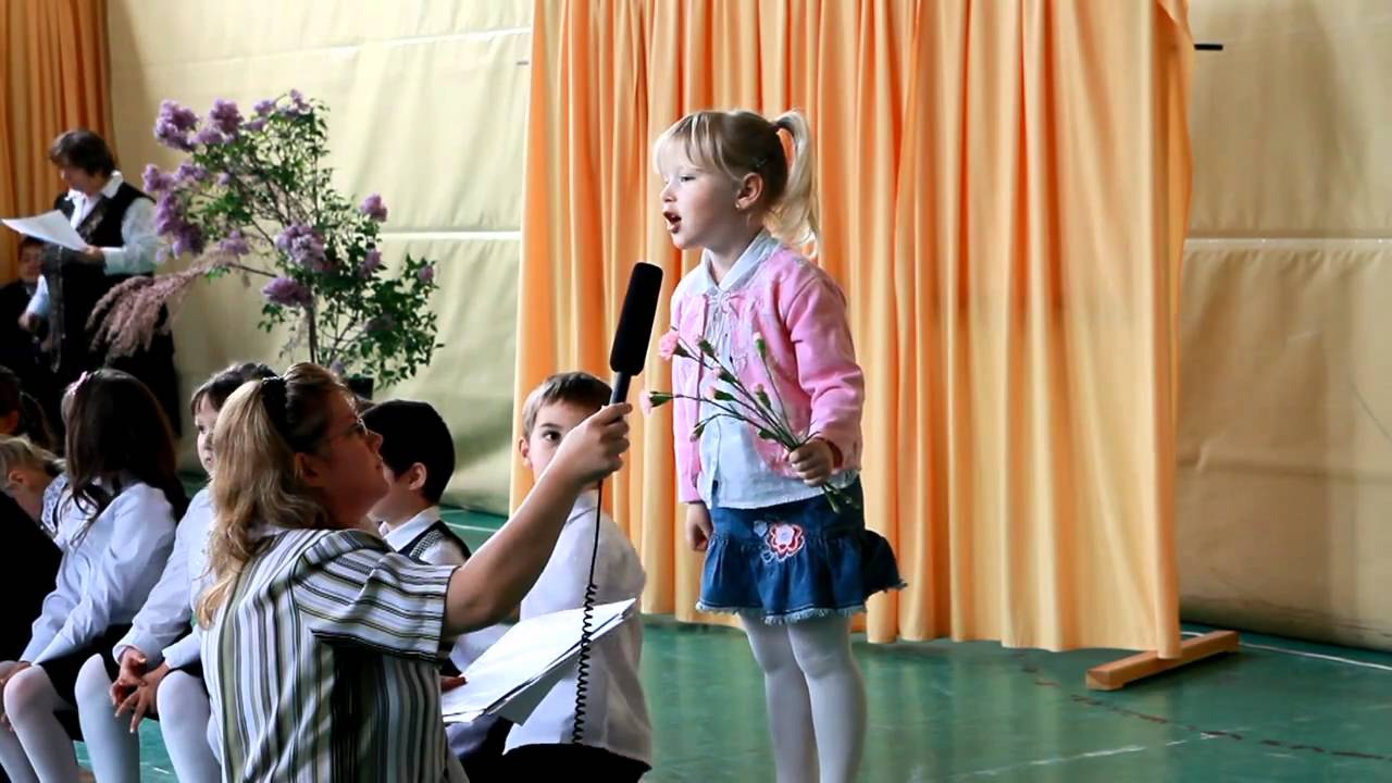 Viki verse Anyák napján 2011 05 01 - YouTube