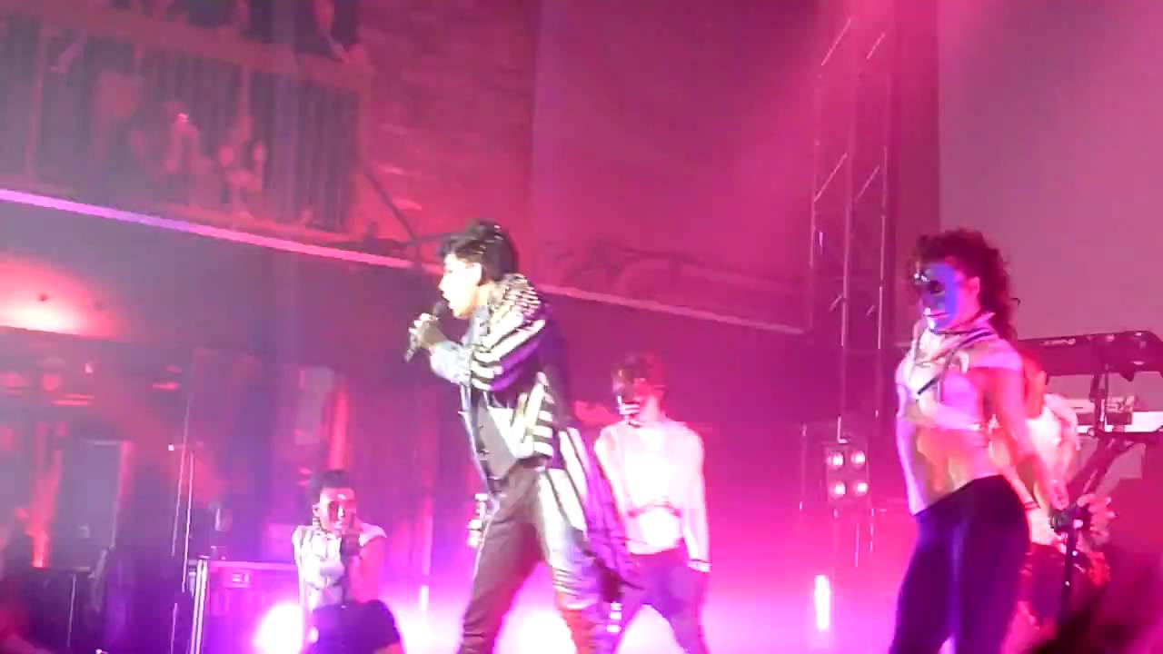 Adam Lambert Strut Baltimore MD 6/27/10 - YouTube