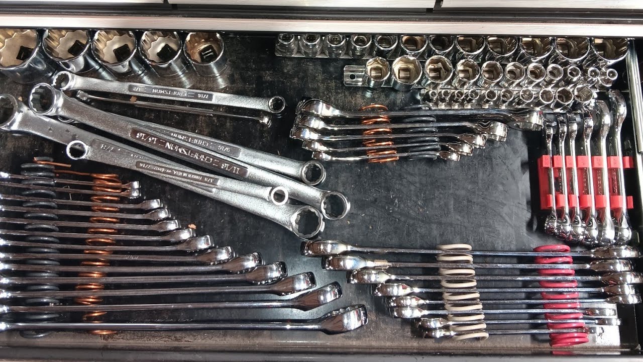 cheap DIY wrench storage - YouTube