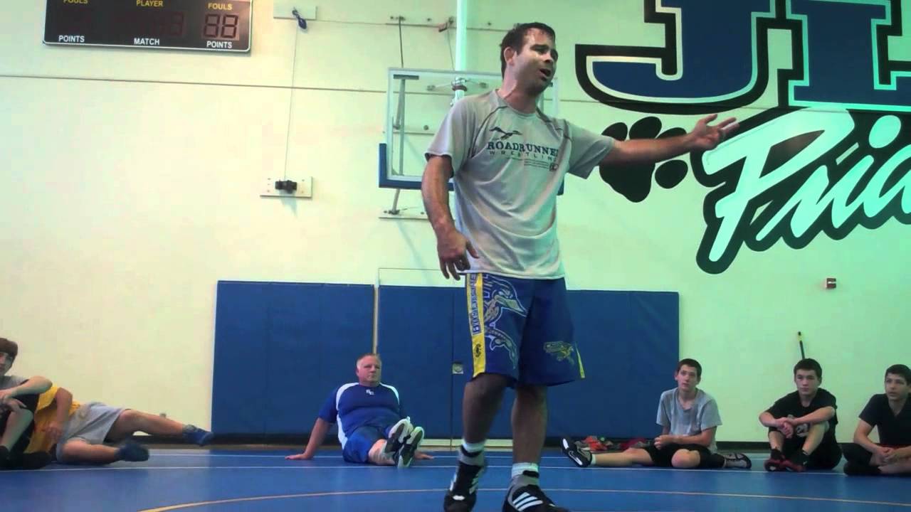 Gerry Abas breakdancing - YouTube