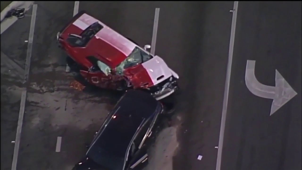Cops search for driver of red Dodge involved in fatal North Miami wreck ...