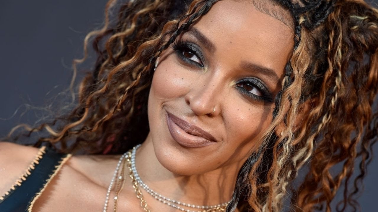 What Happened to Tinashe? | RCA, Kpop, & Colorism? | True Celebrity ...