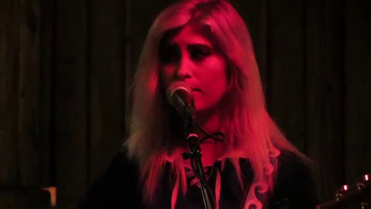 Jess Meuse --Jolene (Clay's Restaurant) - YouTube