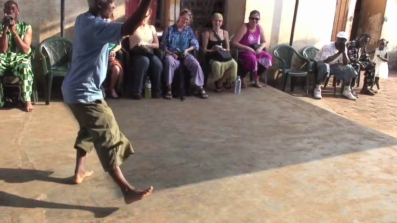 Djembe West African Dance Party at Guinee Dundunba in Guinee West ...