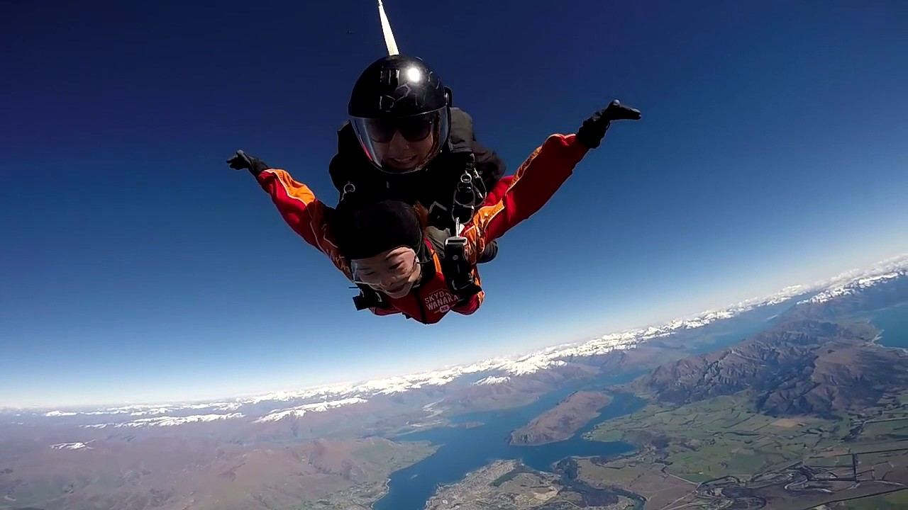 Wanaka Skydive - Jamie Khoo - YouTube