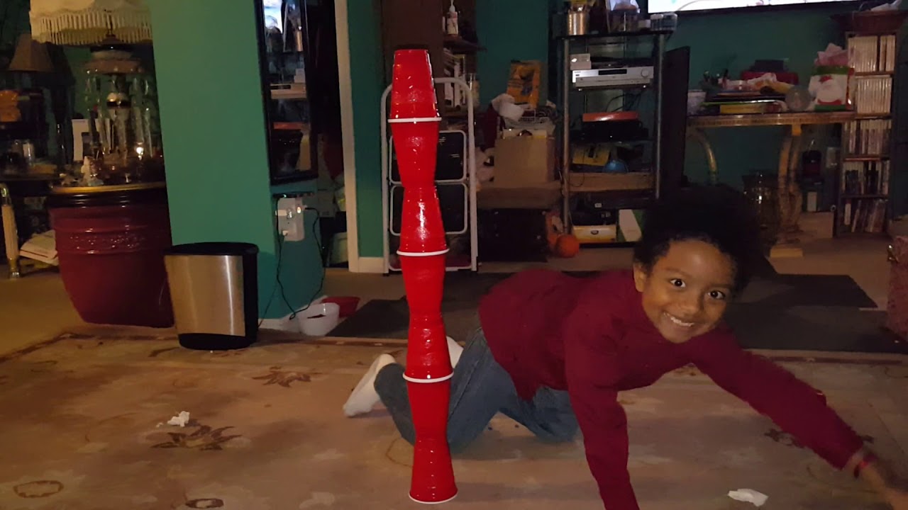 Stacking Cups. - YouTube