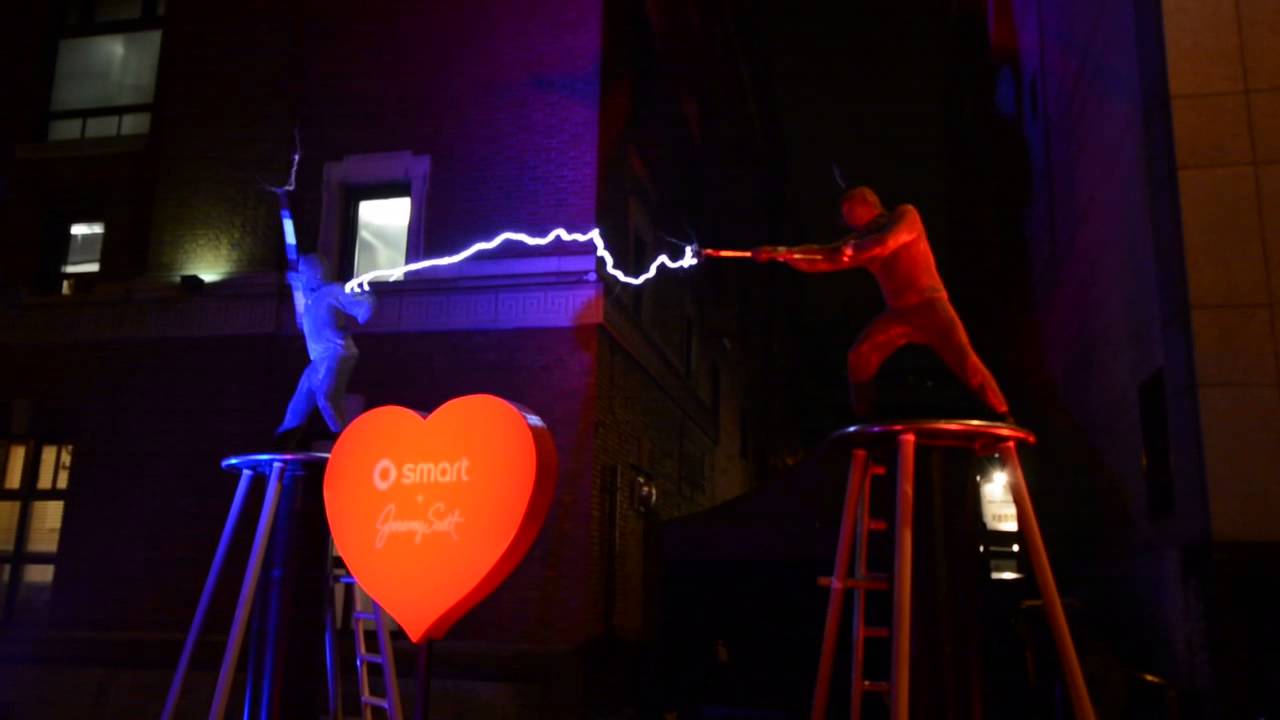 Montreal Street Festivals - Jeremy Scott - Amazing Electric Tricks ...