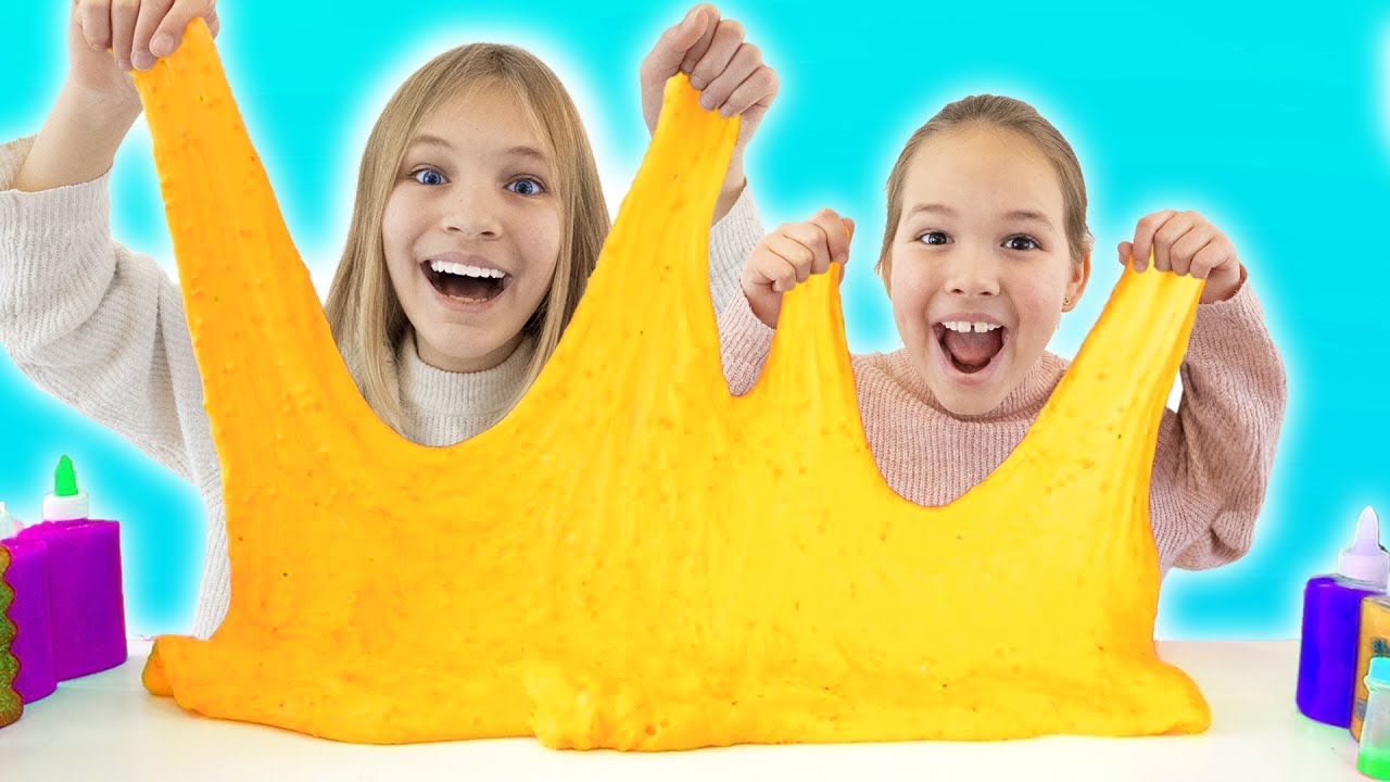 Amelia & Avelina pretend play making satisfying slime - YouTube