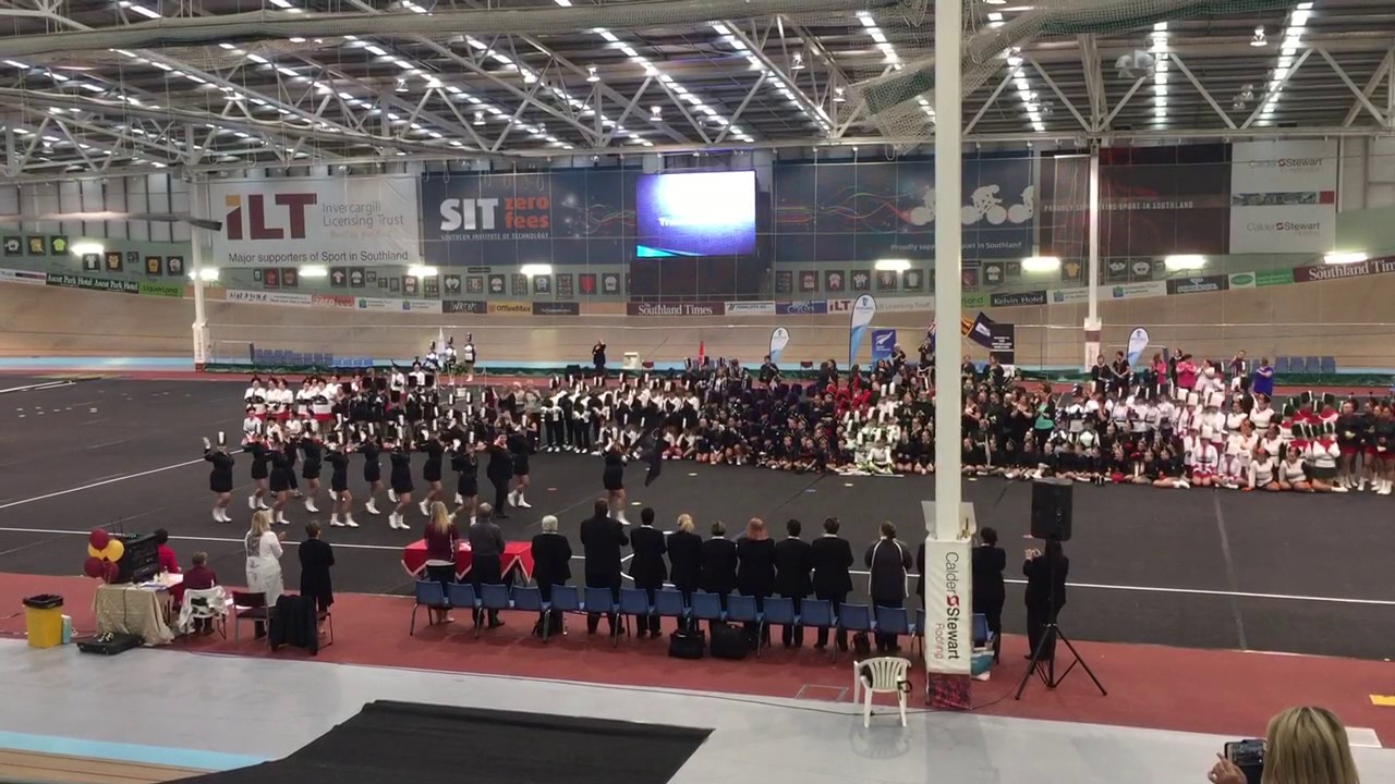 Parade of Champions - 2017 NZ Marching Championships - YouTube