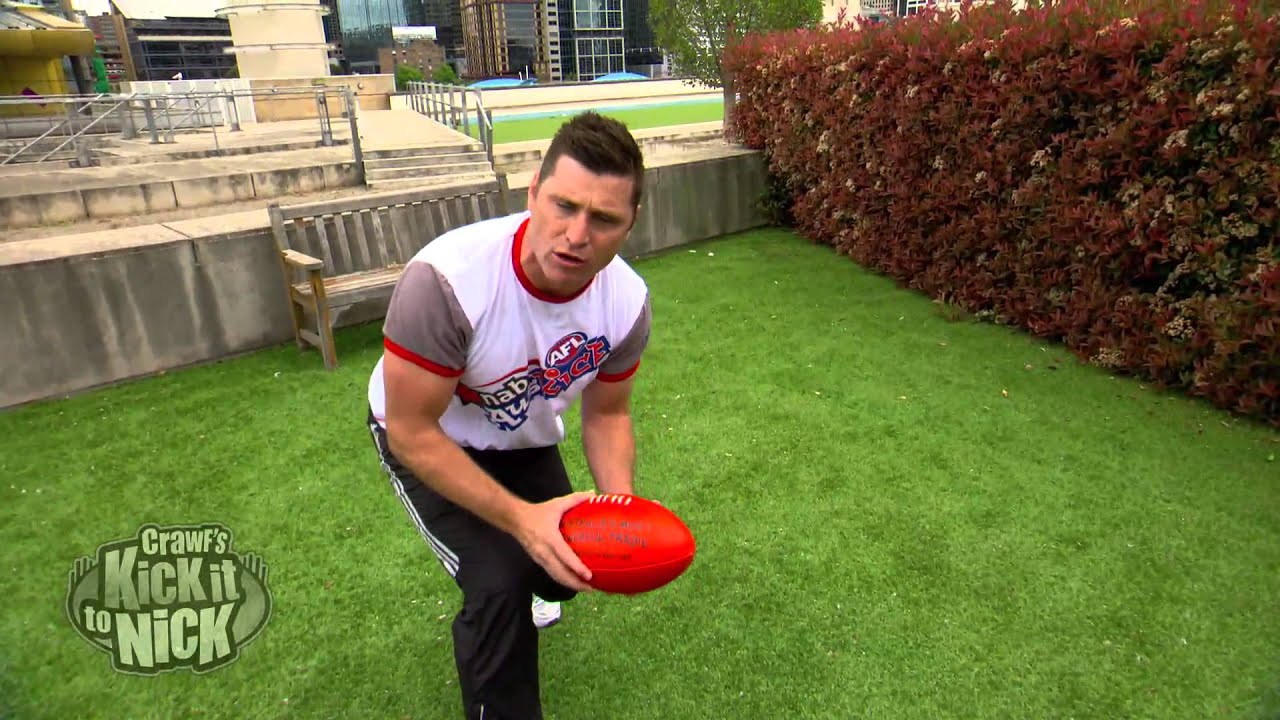 Footy Skills - Rapid Fire Handball - YouTube