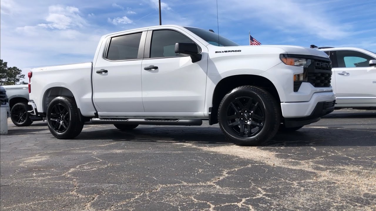 2024 Chevrolet Silverado 1500 - Custom Rally - YouTube