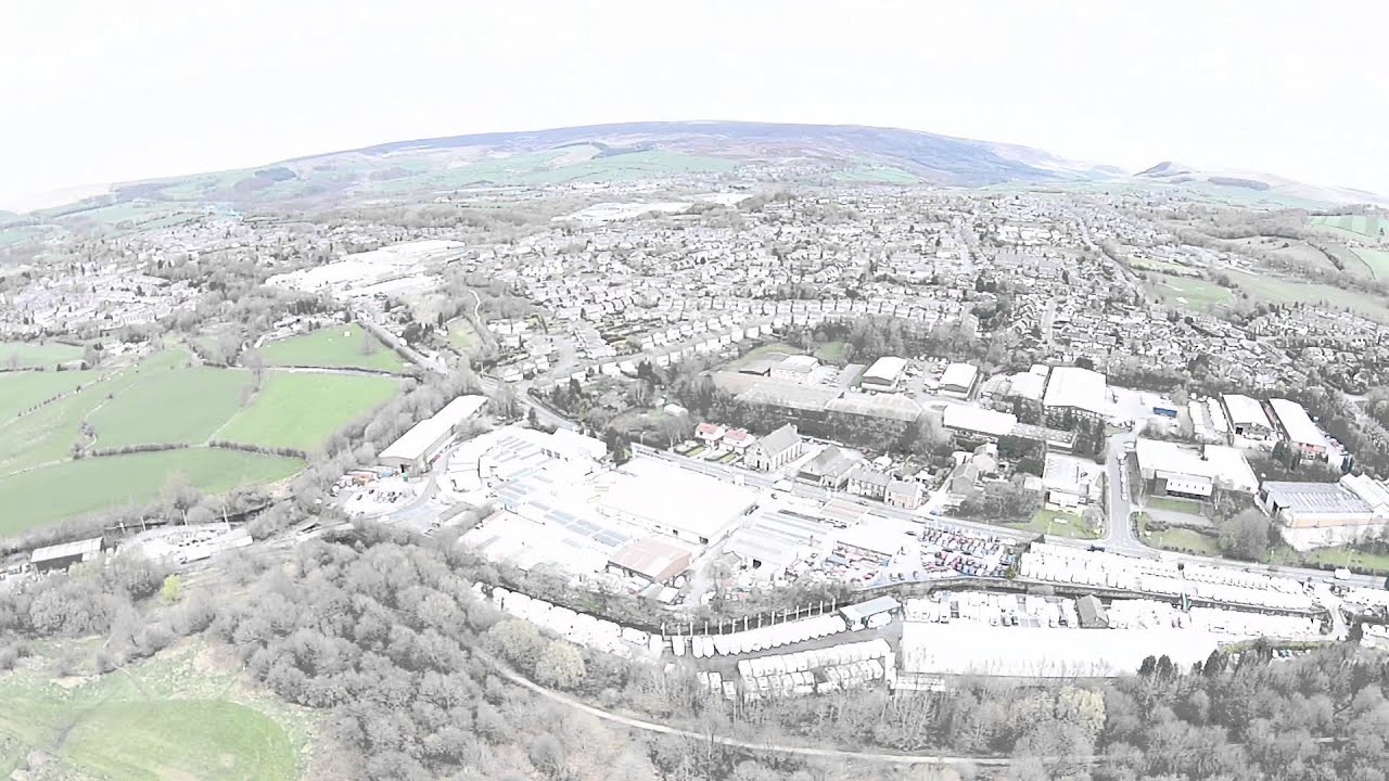 DJI Phantom 2 vision flying with fpv first flight over Melandra castle ...