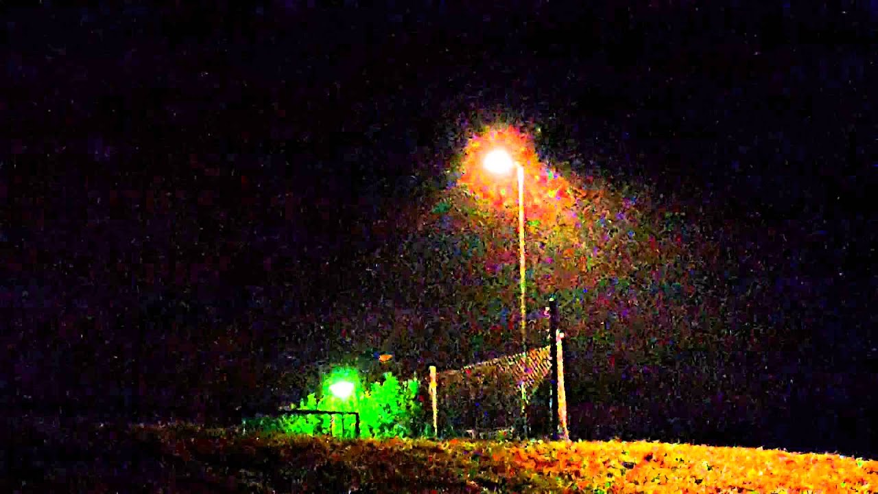 Moment in Iceland: Lamp Post in the Rain - YouTube