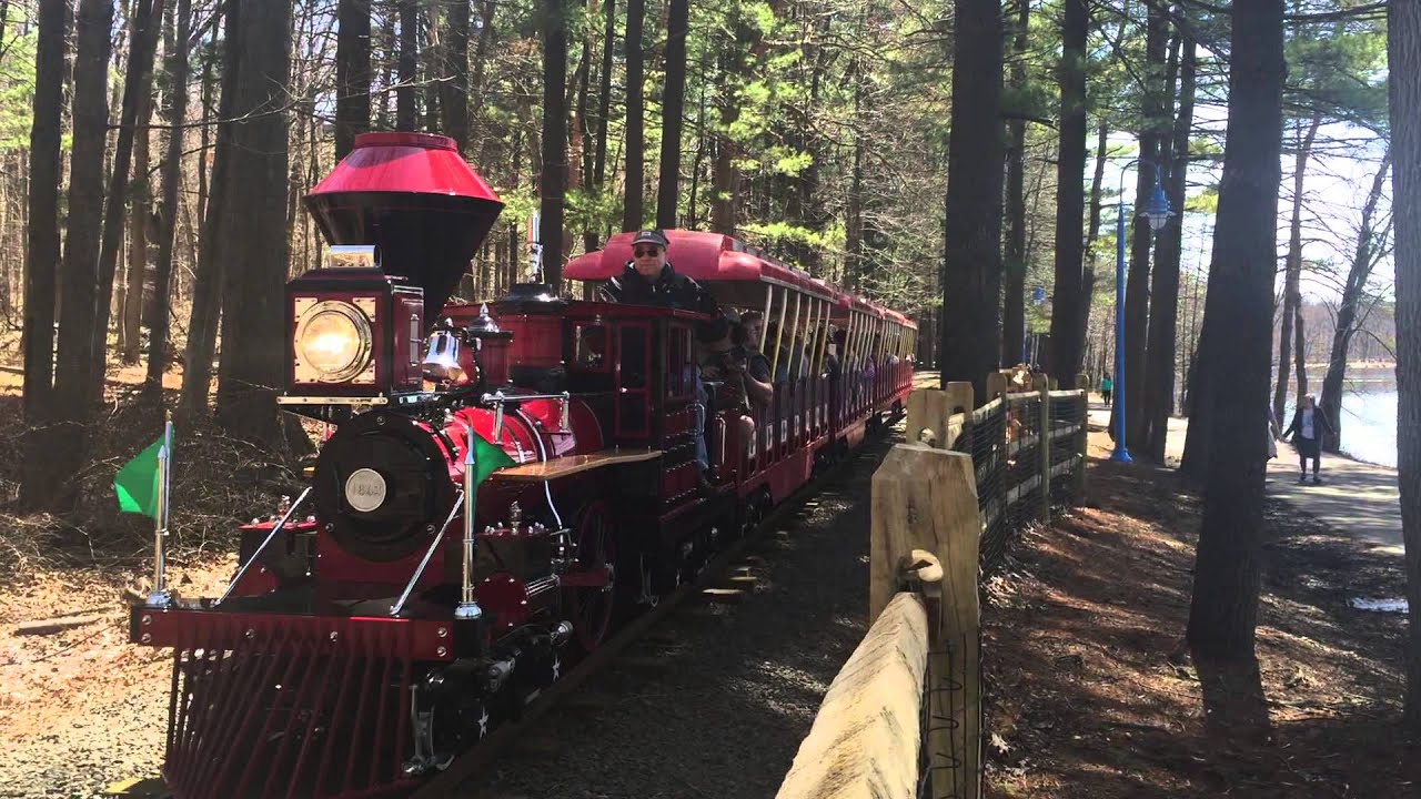 Turtleback zoo Train - YouTube