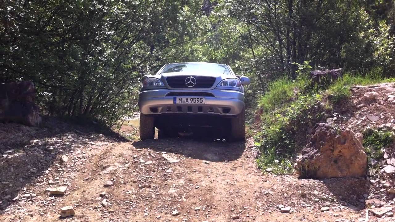 AMI Off Road 4x4 Performance ML W 163 in Langenaltheim - YouTube