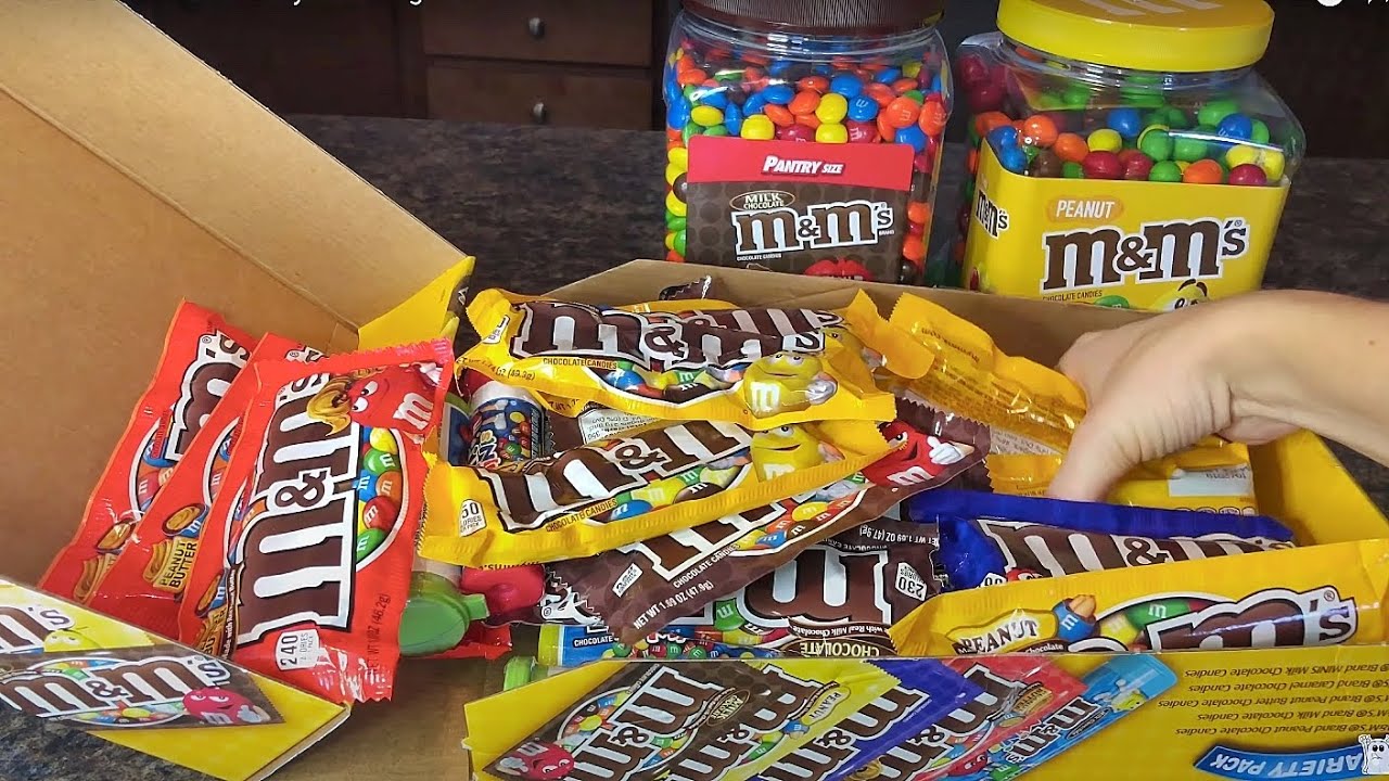 M&M's Box Chocolate Candy Unboxing - YouTube