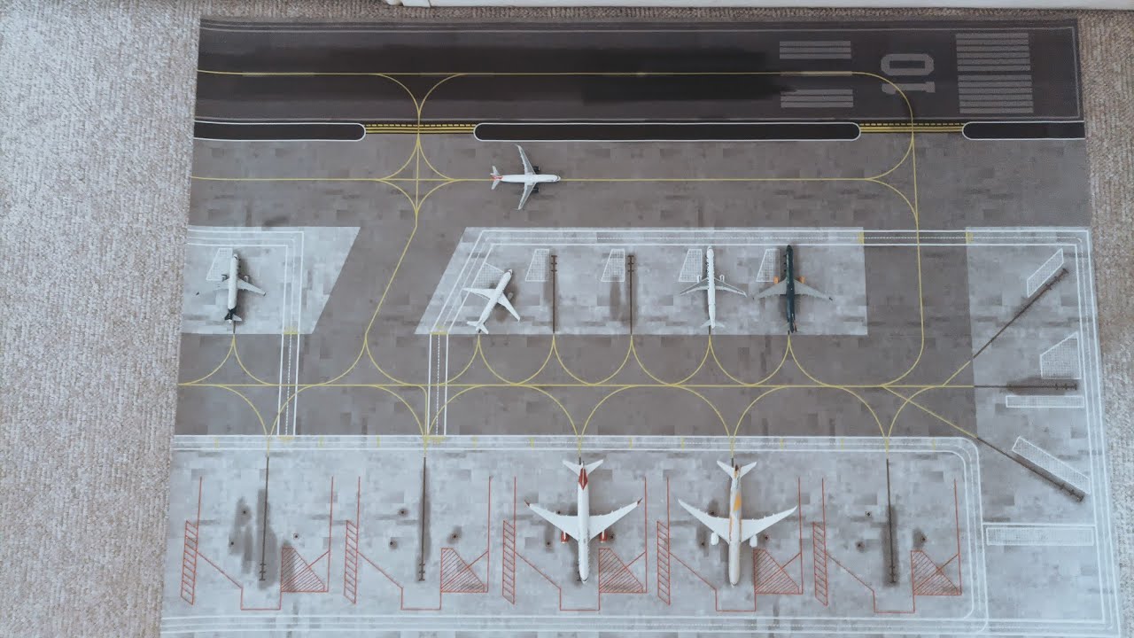 Aircraft Model Store 1/400 Airport Mat - YouTube
