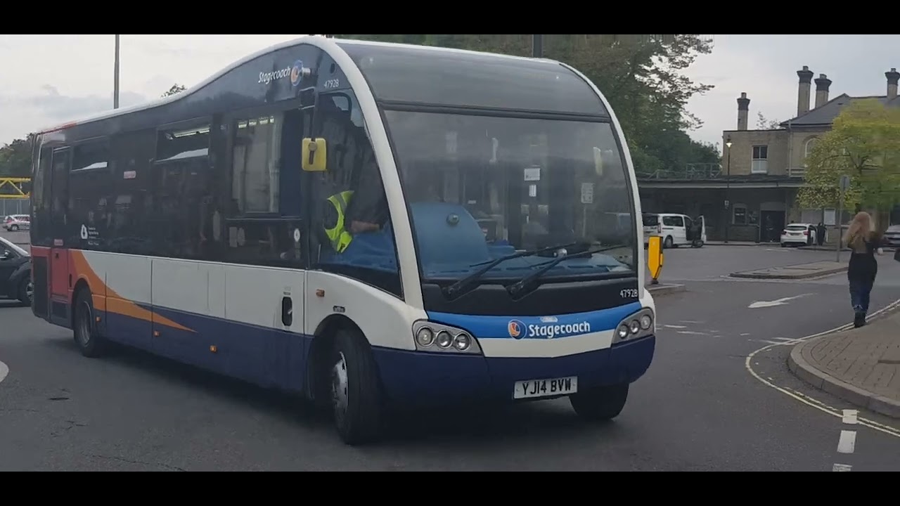 Here is the stagecoach bus 47928 on the number 15 in Aldershot Friday ...