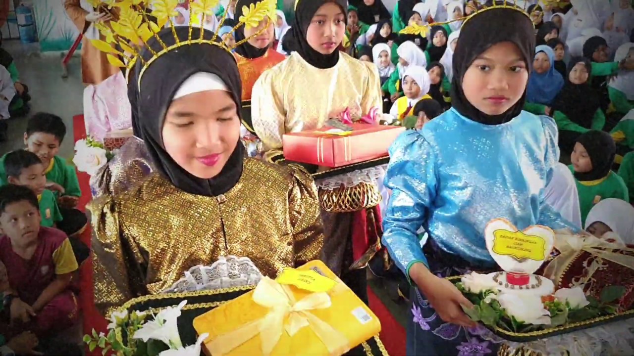 Majlis Persaraan Tema Klasik Tradisional Pn Normawati Bt Abd Hamid SK ...
