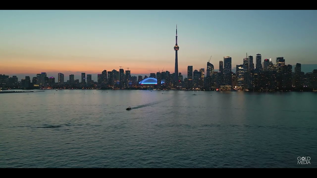 🎥 Video Clip - Toronto At Night - YouTube