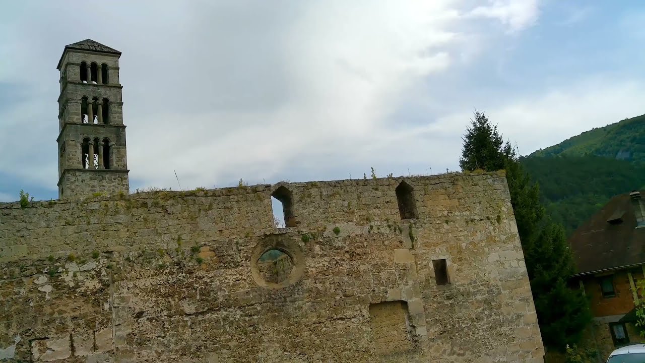 STARI Grad Jajce - YouTube