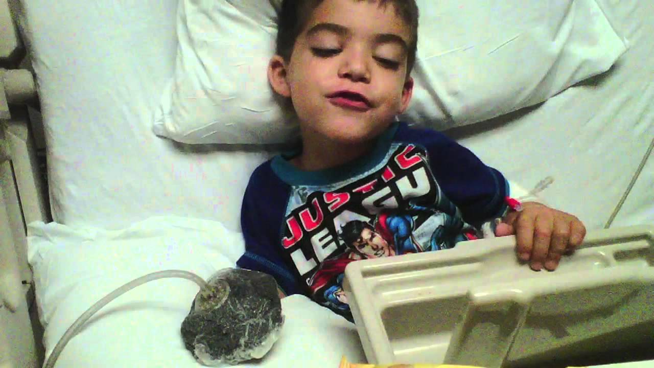 Helping hands at UF&Shands save youngster's right hand - YouTube