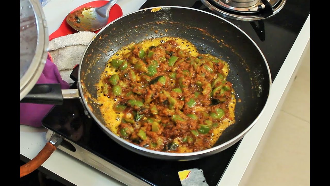 How to make special capsicum dish? | ढोबळी मिरचीची पीठ पेरून भाजी ...
