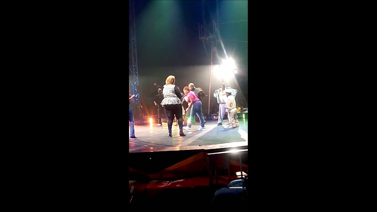 Best Universal Soul Train line in Chicago 9-26-14 - YouTube