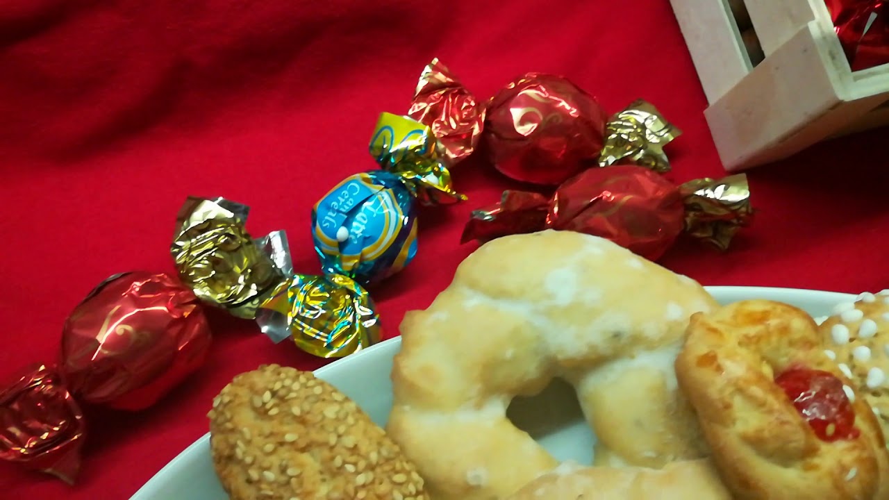 U cannistru/tradizione siciliana/festa dei morti 2 novembre - YouTube