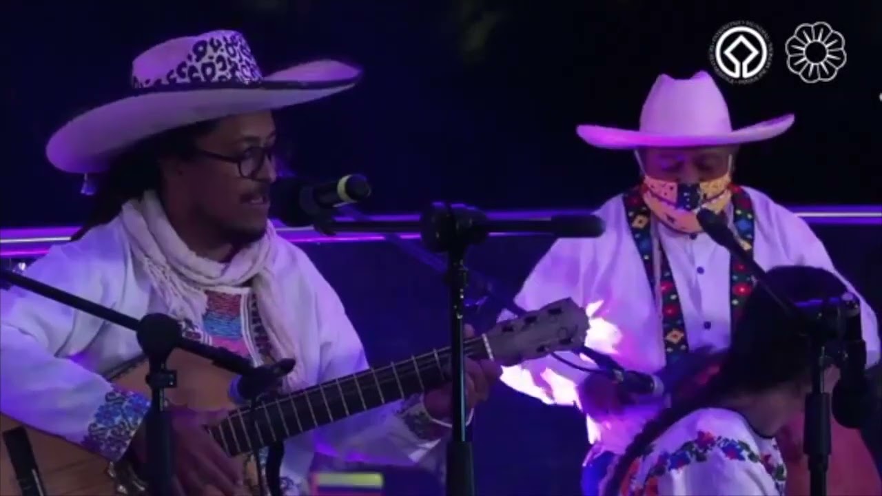 El Toro Pinto - YouTube