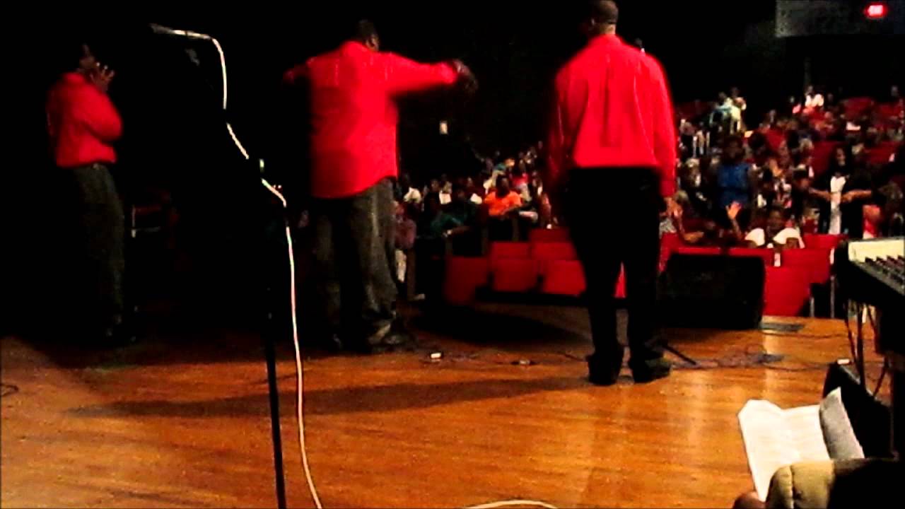 Jesus Is Loved & I`ll Fly Away - Truth Gospel Singers ( Opening Up For ...