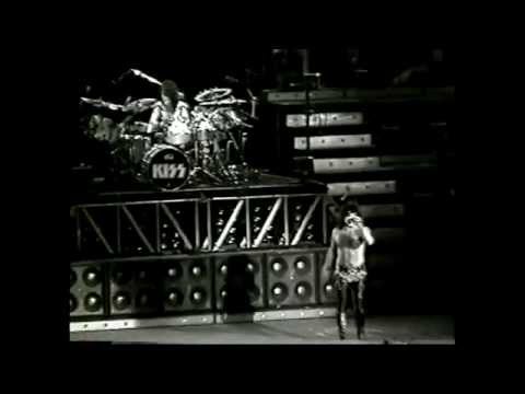 KISS Farewell Tour Trenton, NJ 9-26-2000 FULL SHOW 2CAM MIX