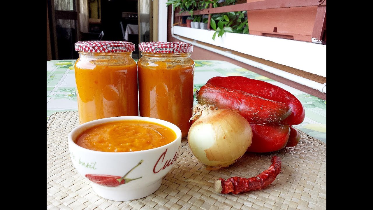 Salsa di peperoni - Le video ricette di Lara - YouTube