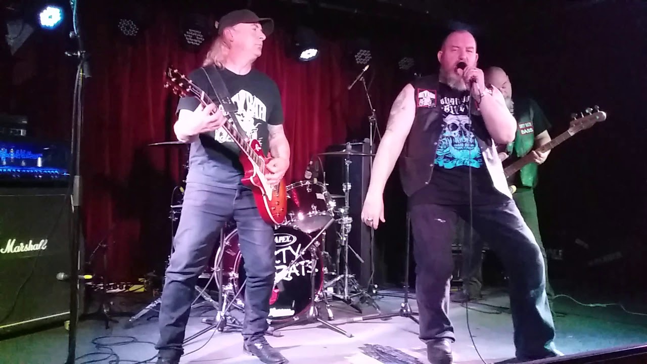 Dirty rats perform "The Juice" - YouTube