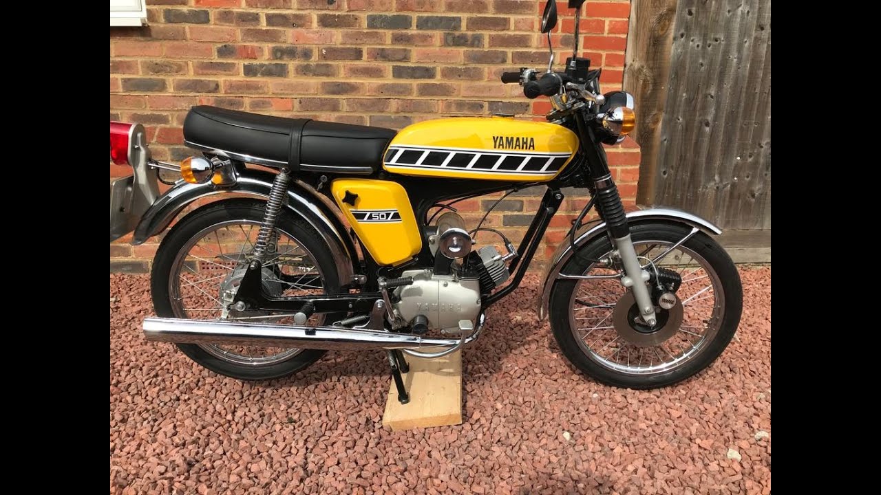 1976 Yamaha FS1E DX - YouTube