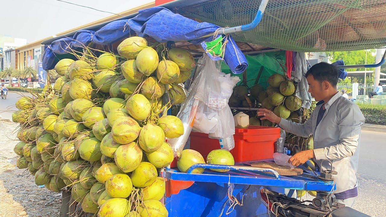 A lot of coconut selling you haven’t see before | Amazing Coconut ...