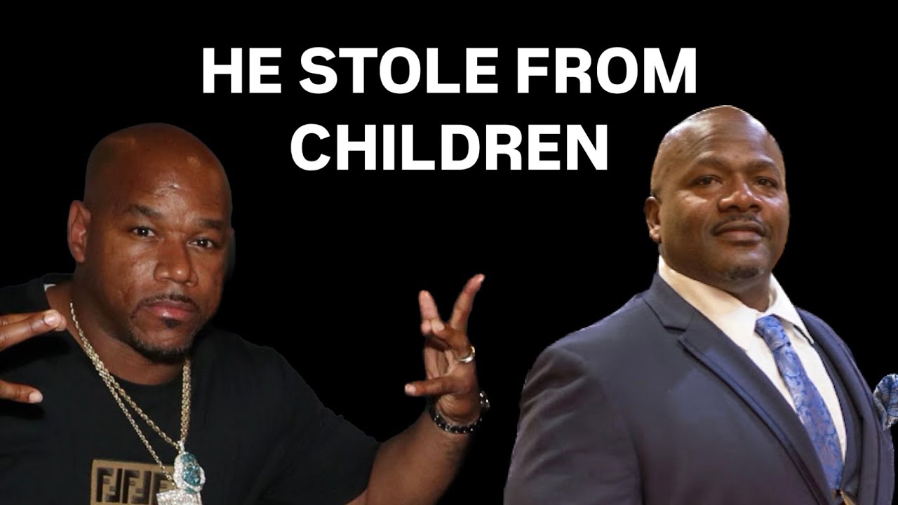 Wack 100 EXPOSES BIG U for STEALING toys from children on Christmas ...